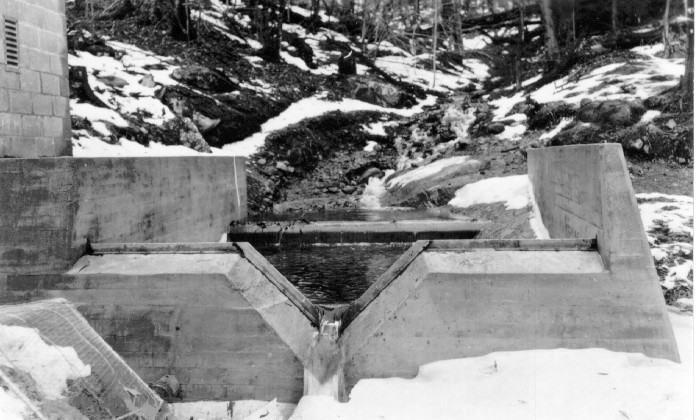 USBR Water Measurement Manual - Chapter 7 - WEIRS, Section 13. Special ...